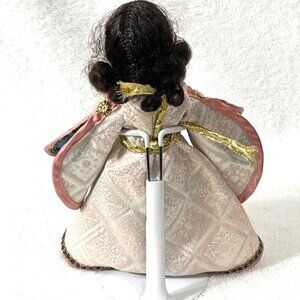 Madame Alexander | Toys | Madame Alexander Restrung 8 Queen Esther Doll ...